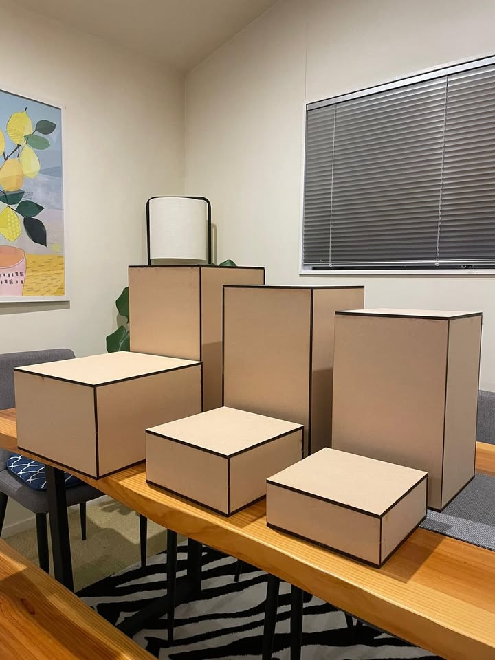 Food/Cake Risers – My Store