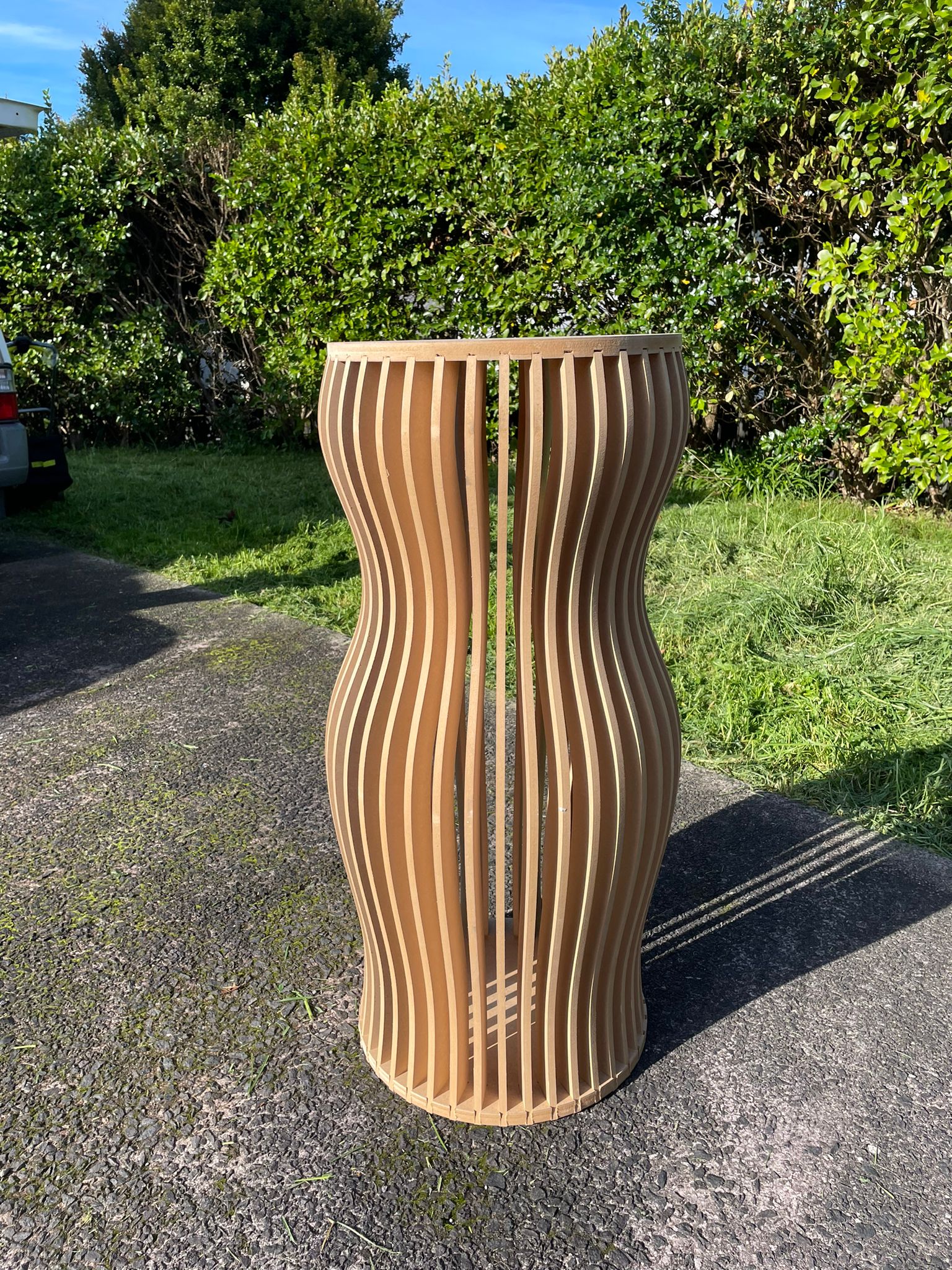 Wave Plinth – My Store